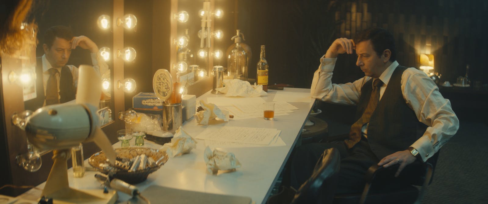 JIFF: The Humorist - Cameo Cinemas