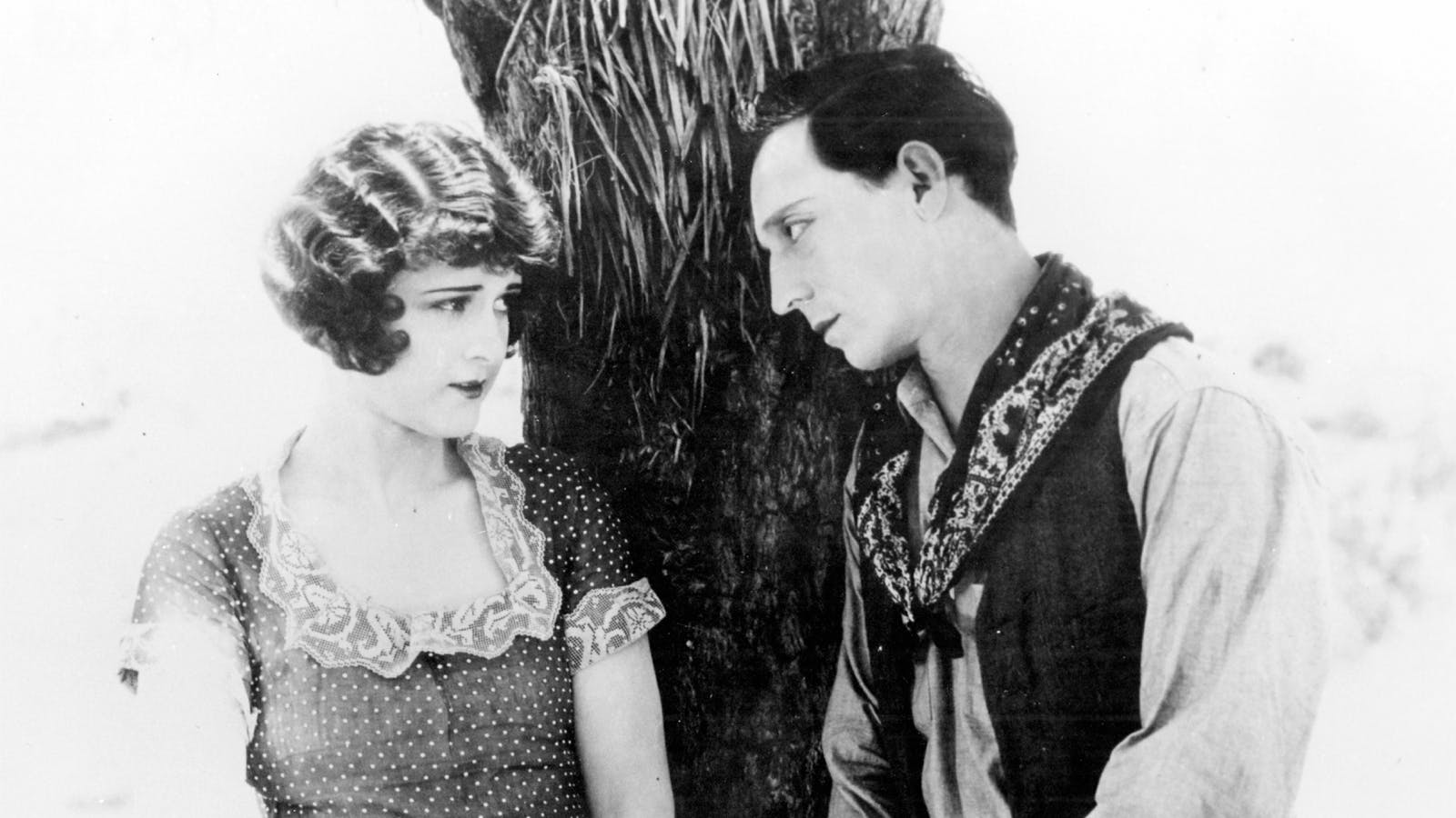 Go West (1925) - Classic Cinemas